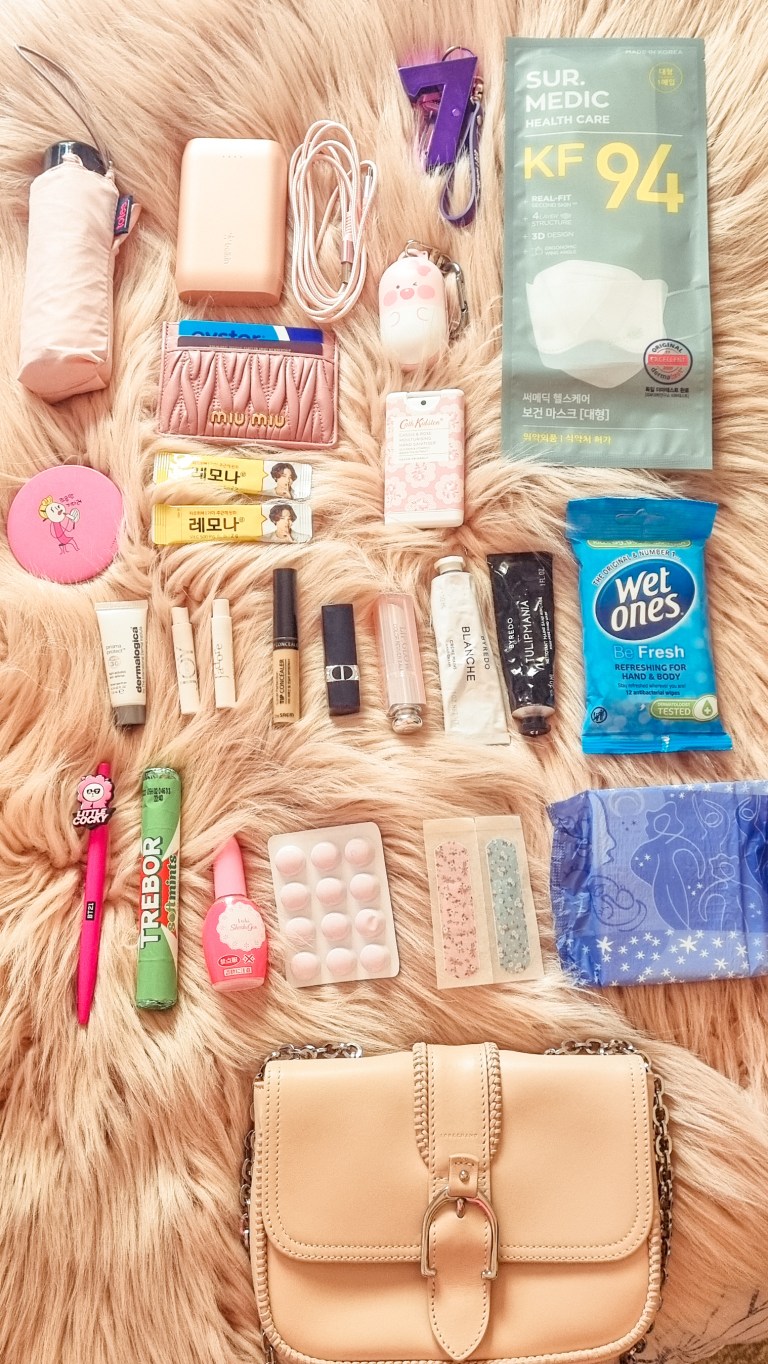 What’s In My Bag? (2021) – This Little Miss Blogs